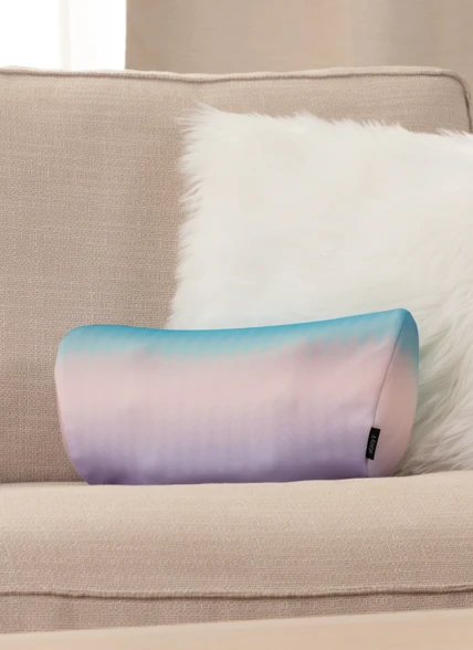 uCozy V Neck Shoulder Massager | OSIM Singapore