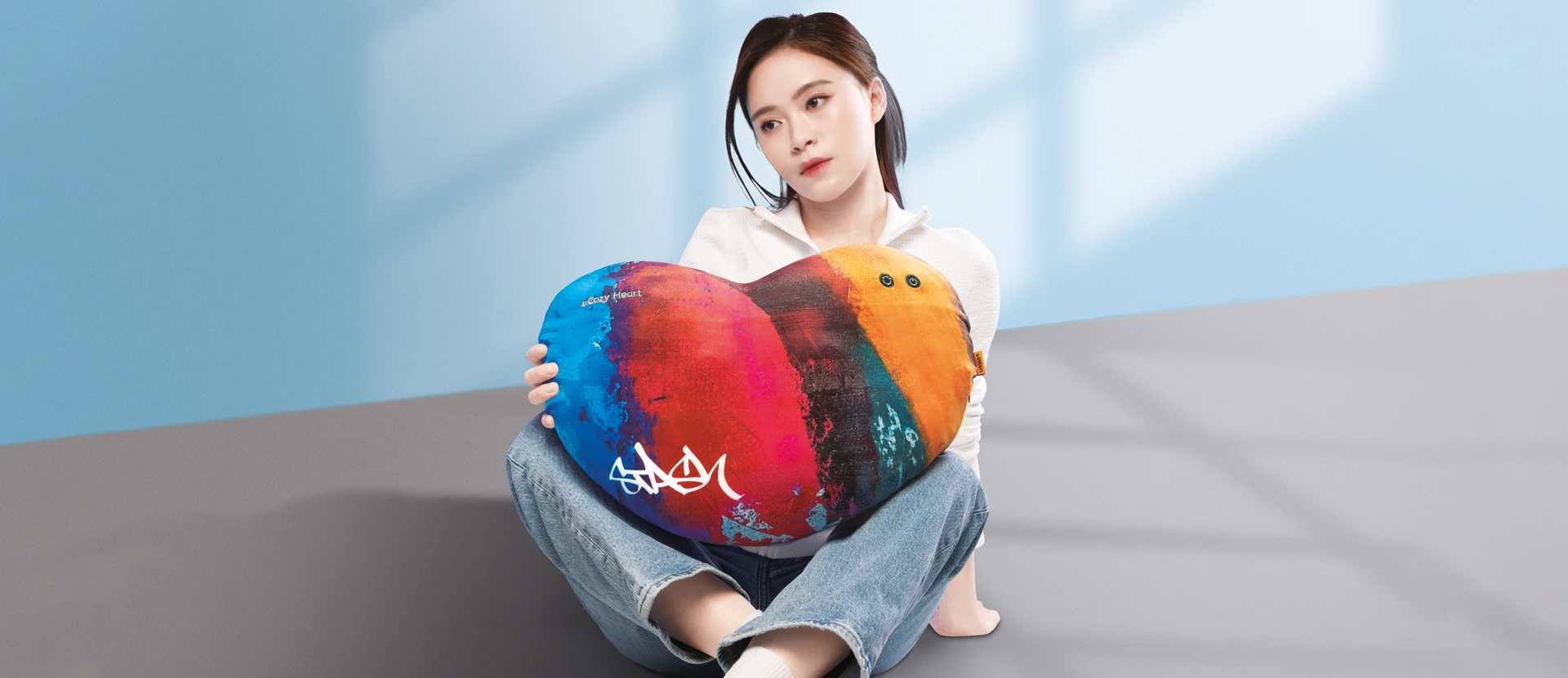 uCozy Heart (STASH Edition) | Upper Body Massager | OSIM Singapore